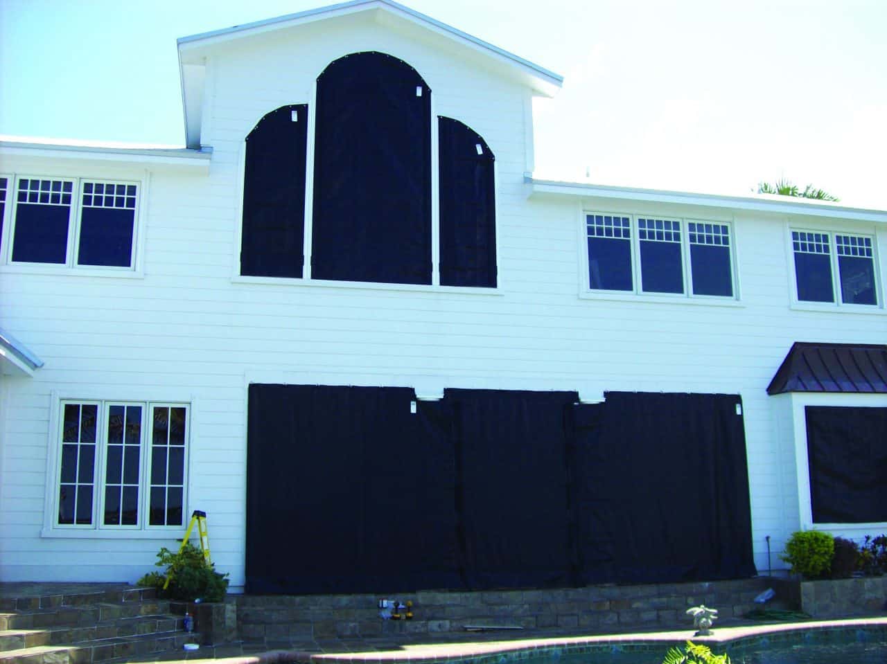 Armor Screen Retractable Screen | Gulf Coast Shutter